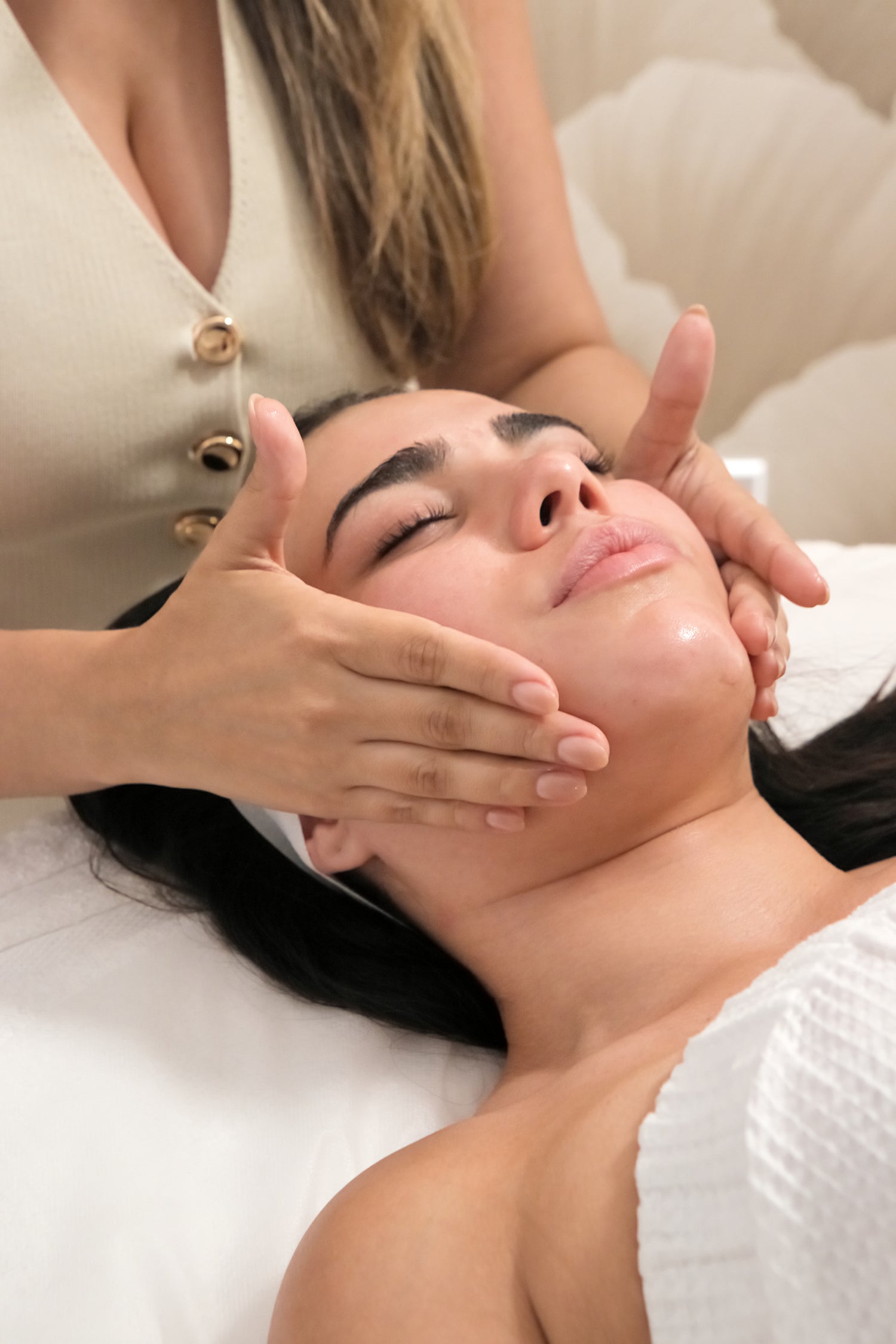 Avida Esthetic | Faciales y cuidado avanzado de la piel en Puerto Rico ...